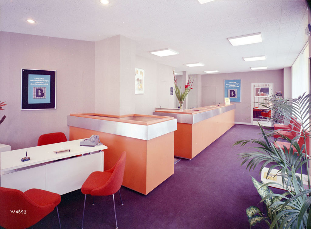 The bank architecture of the 60s-70’s, between pop culture and high ...