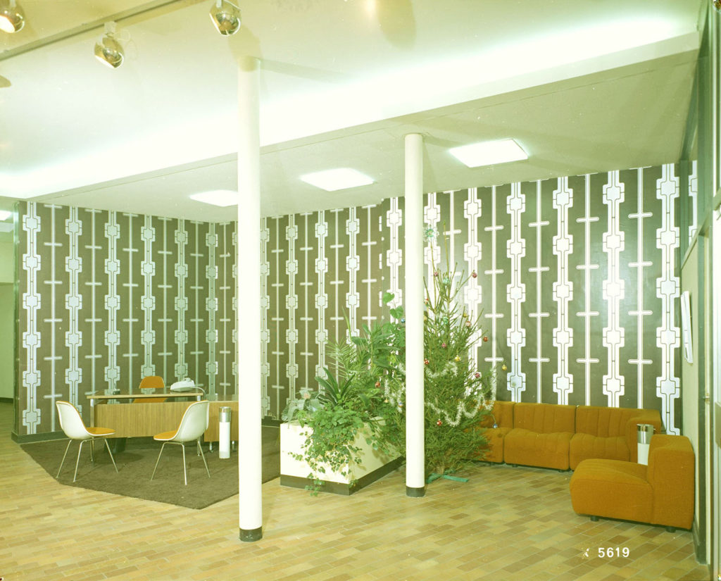 The bank architecture of the 60s-70’s, between pop culture and high ...